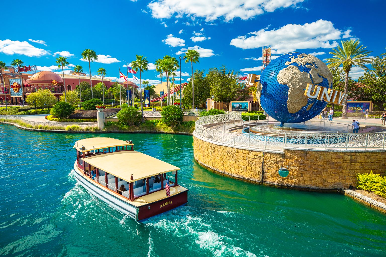 Which Universal Hotels have the water taxi? Here's 4!